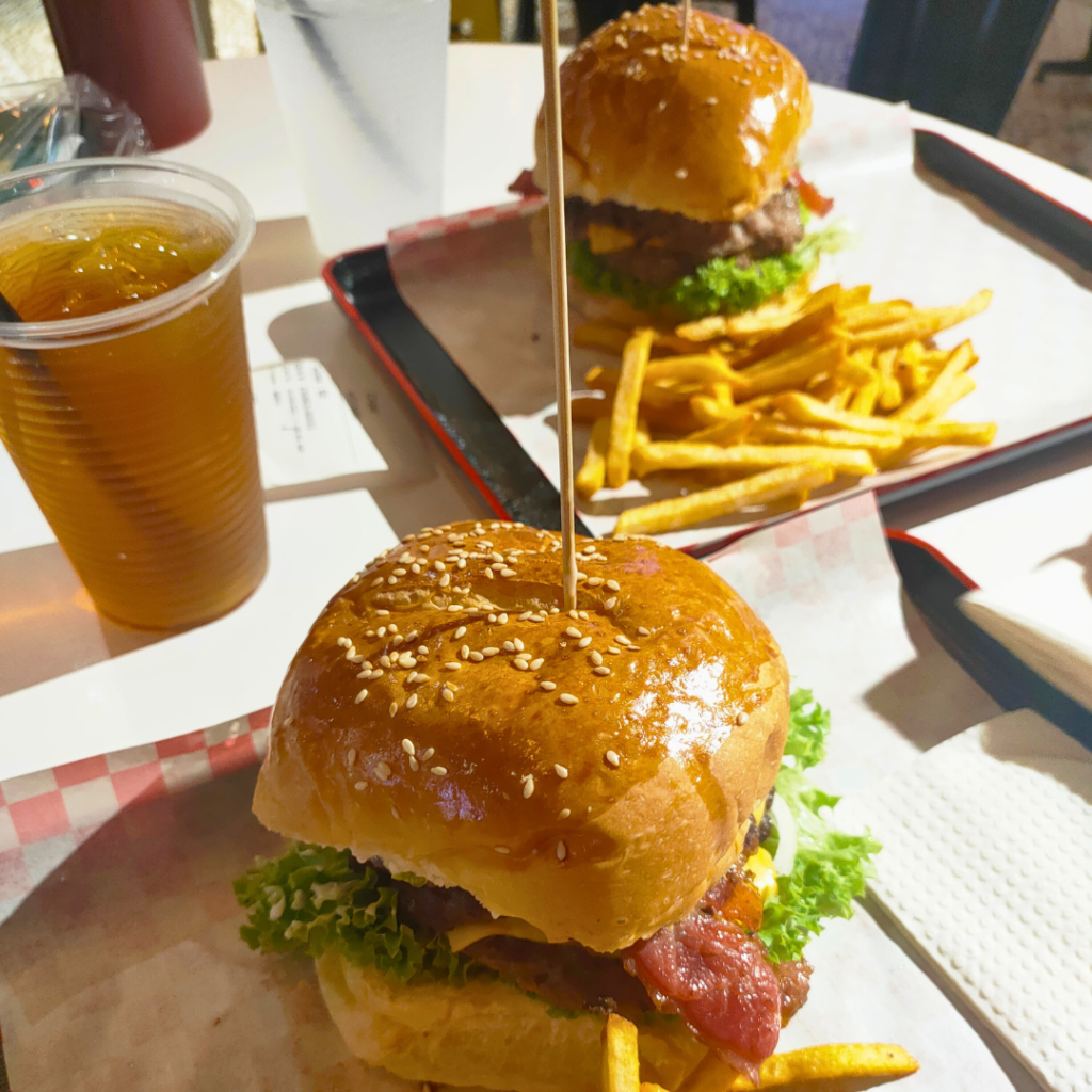 Layan Gourmet Burger Pak Nik Burger ™️ di Sunway Putra – mymuslimin.com