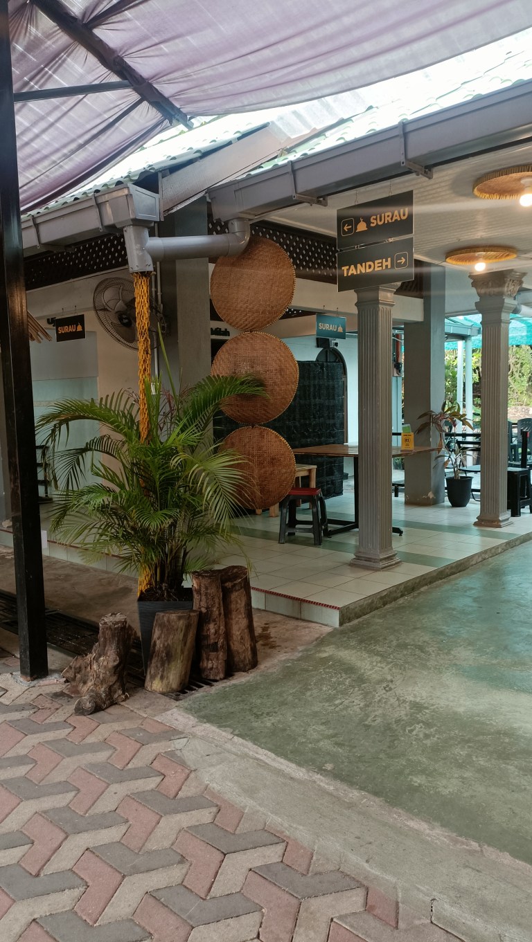 Jomput Singgah Makan Lomak Salai di Tampin, Negeri Sembilan ...