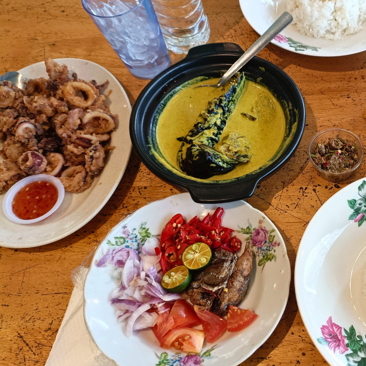 Jomput Singgah Makan Lomak Salai di Tampin, Negeri Sembilan ...