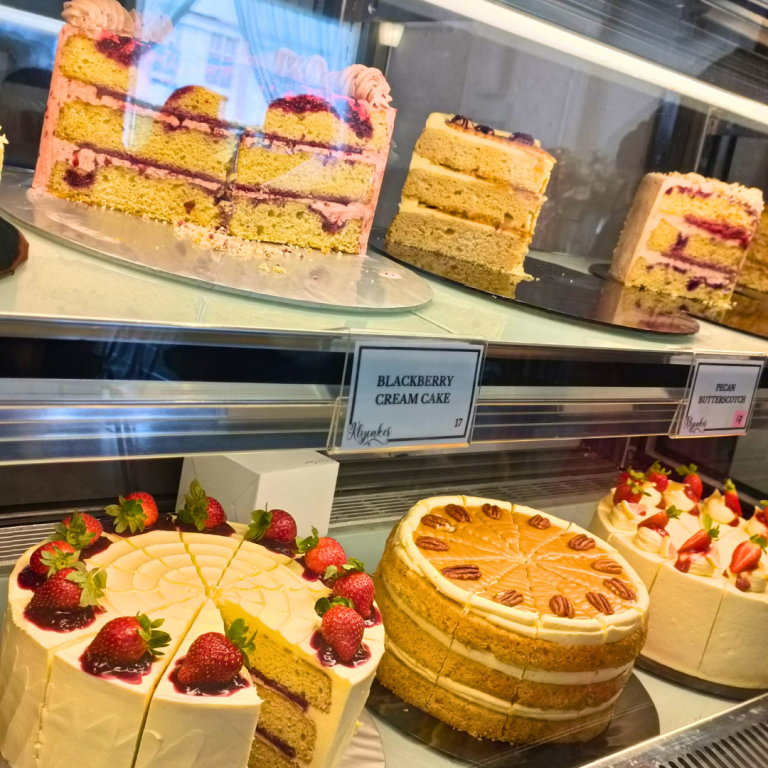 KLY (KayLee) Cakes Cafe, Kafe Comel di Seremban Dua – mymuslimin.com