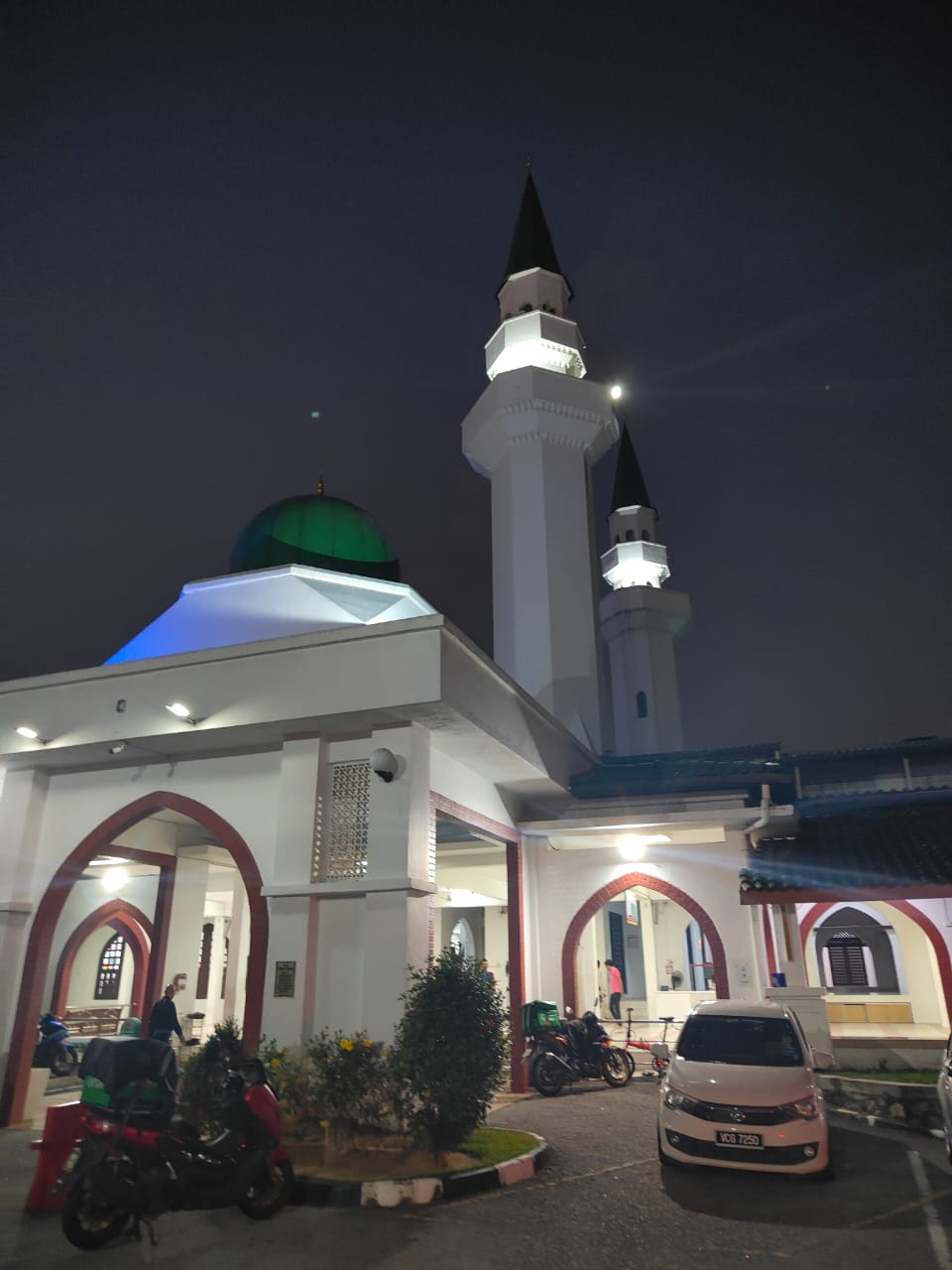 Kenali Masjid: Masjid At-Taqwa, Taman Tun Dr Ismail, KL – mymuslimin.com